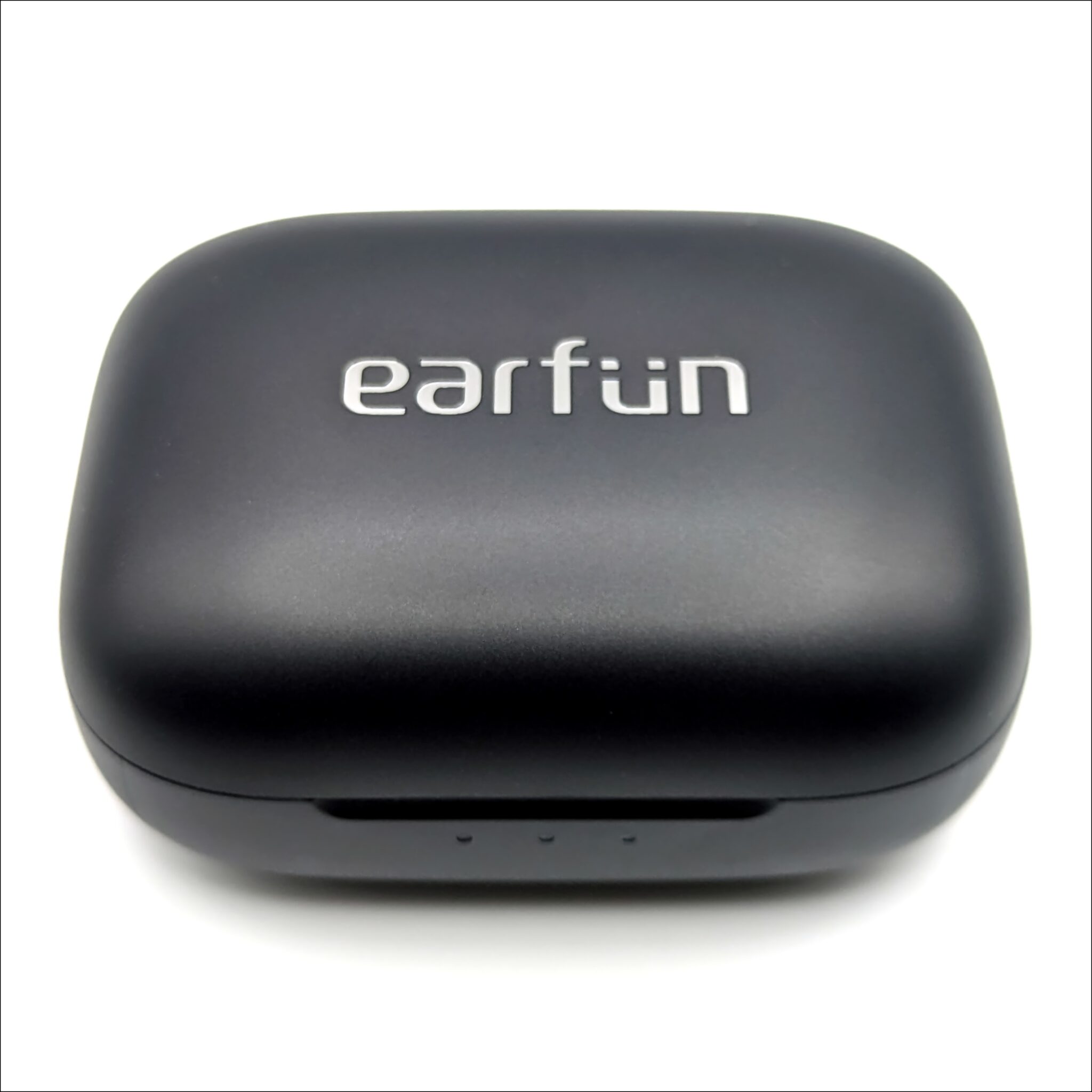 EarFun 「Air Pro 4」レビュー。コスパ最強と言われるワイヤレスイヤホンを完全解説。 | Sat03 Labs